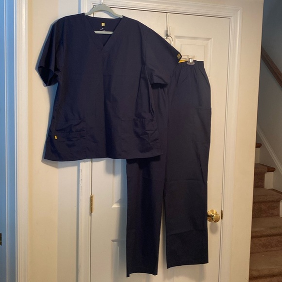 WonderWink | Other | Nwot Wonderwink 2 Piece Navy Scrub Setsize Xl Xl ...
